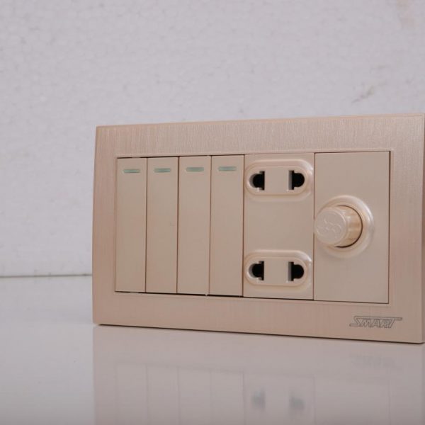 Smart Switch & Sockets – Smart and Trust